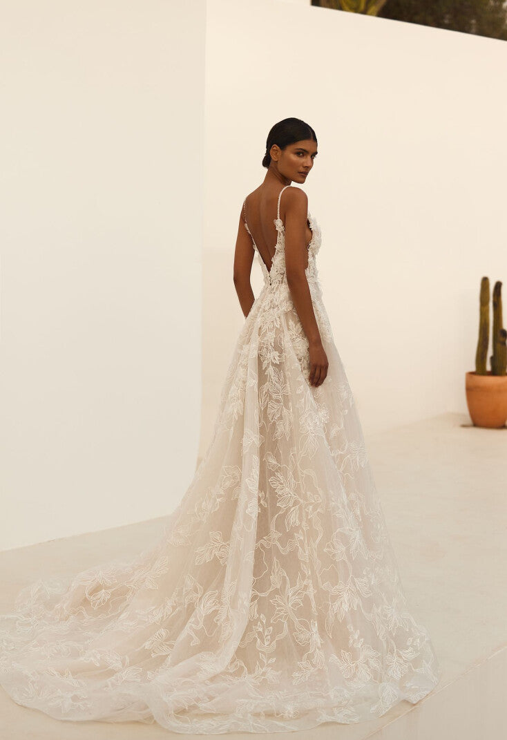 Brudekjole Luminous Devotion – Anna Johnson